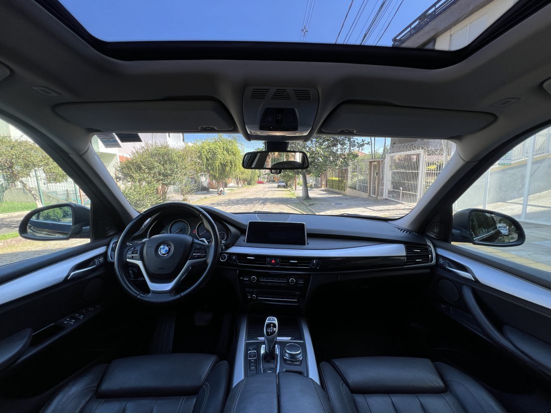 CARMAX - Veículo X5 3.0 4X4 30D I6 TURBO AUTOMÁTICO