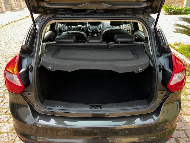 CARMAX - Veículo TRACKER 1.8 MPFI LTZ 16V AUTOMÁTICO - IPVA 2024 PAGO