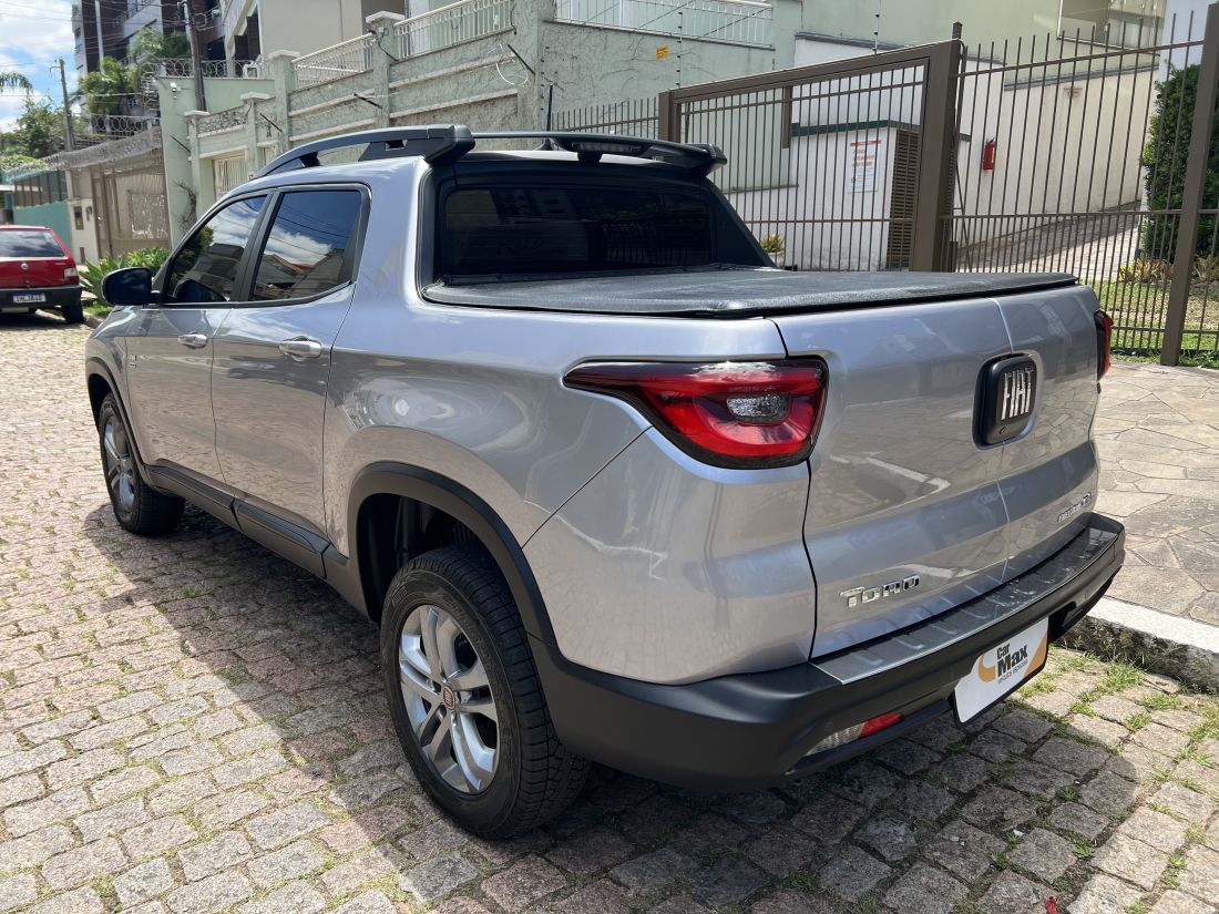 CARMAX - Veículo TORO 2.0 16V TURBO FREEDOM 4WD AT9 !! 24.000 KM