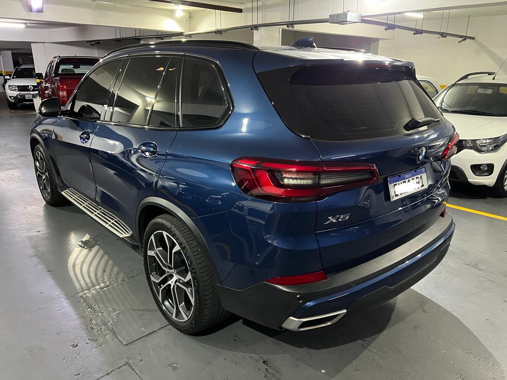 CARMAX - Veículo X5 3.0 4X4 30D I6 TURBO AUTOMÁTICO